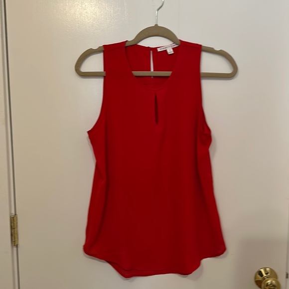 Violet & Claire | Tops | Violet Claire Red Keyhole Front Tank Top ...